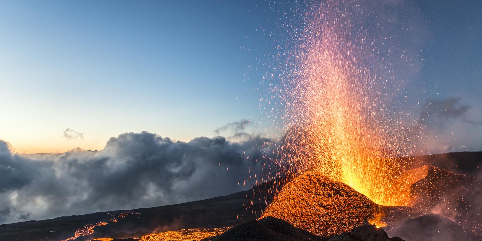 What can you do at the volcano ? | Île de la Réunion Tourisme